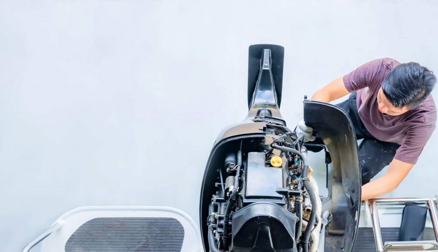 Boat Service Center Near Lake Bomoseen, Vermont | Woodard Marine