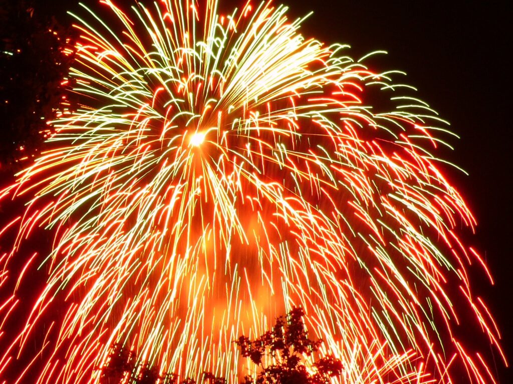 Fireworks at Crystal Beach – July 5th! - Woodard Marine